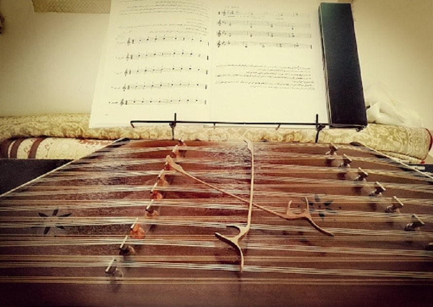 معرفی کامل ساز سنتور و انواع آن از سیر تا پیاز | سنتور سالاری